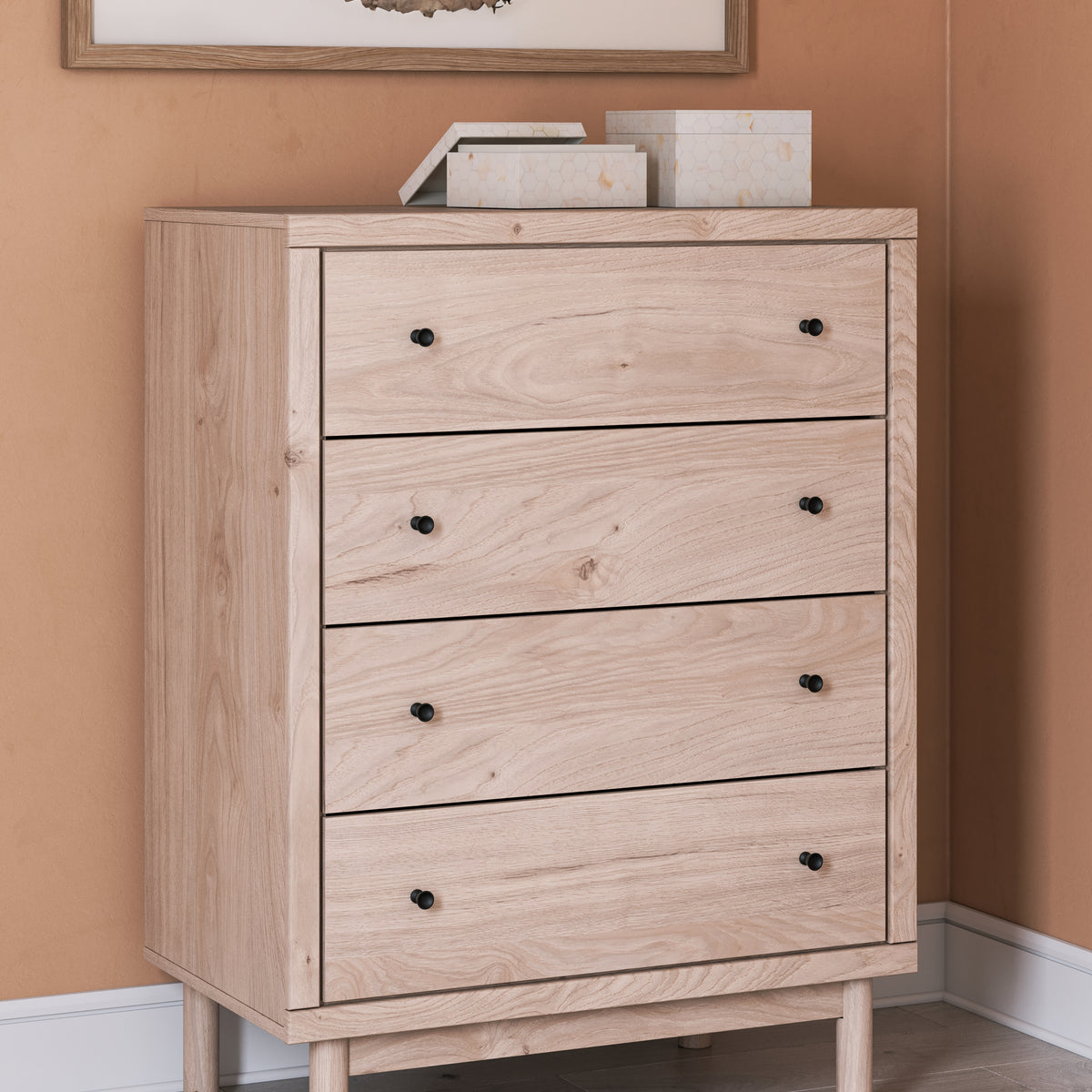Arloster Tan Chest of Drawers – Luna Furniture
