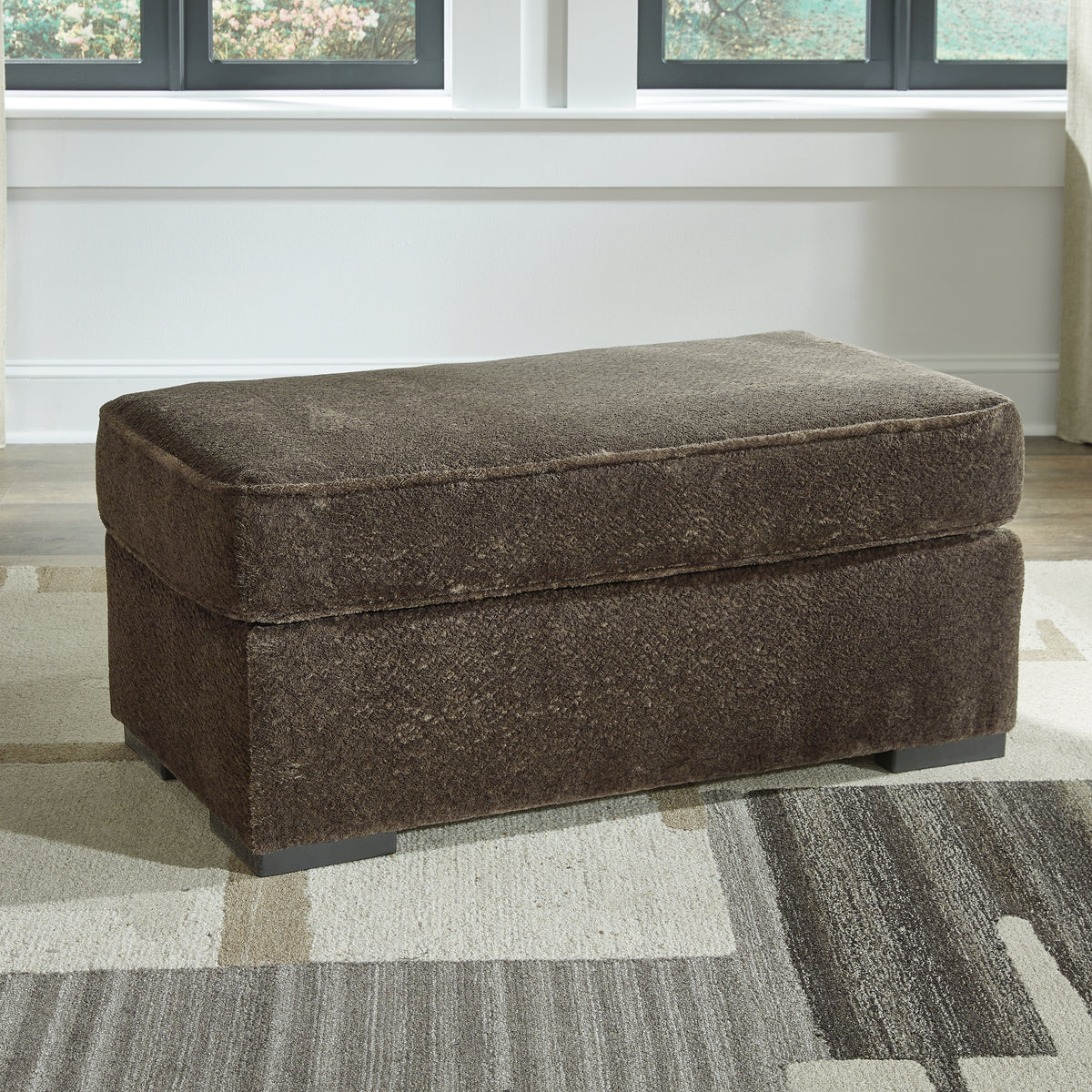 Aylesworth Chocolate Ottoman – Luna Furniture