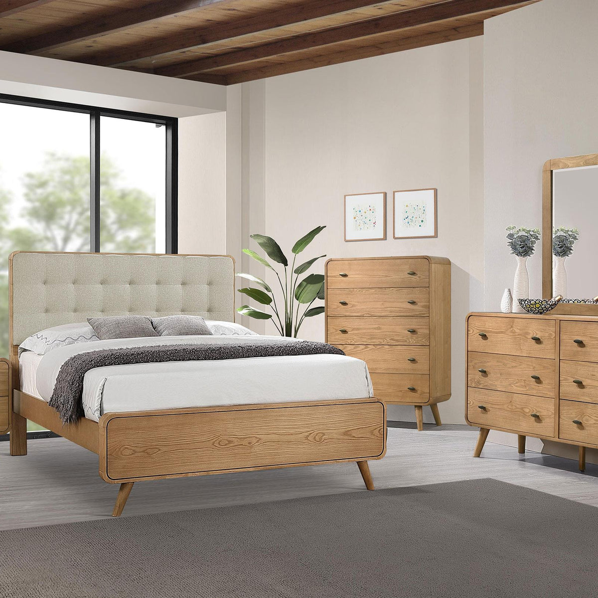 Robyn Light Ash 5-Piece Queen Bedroom Set – Luna Furniture